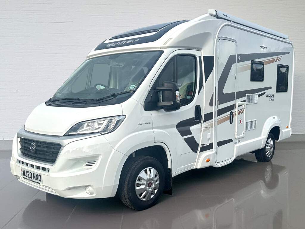Used 2025 Swift C402